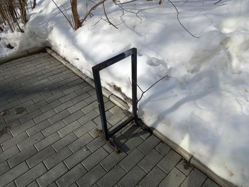 Bisiklet park yerleri Велопарковка, Yekaterinburg, foto