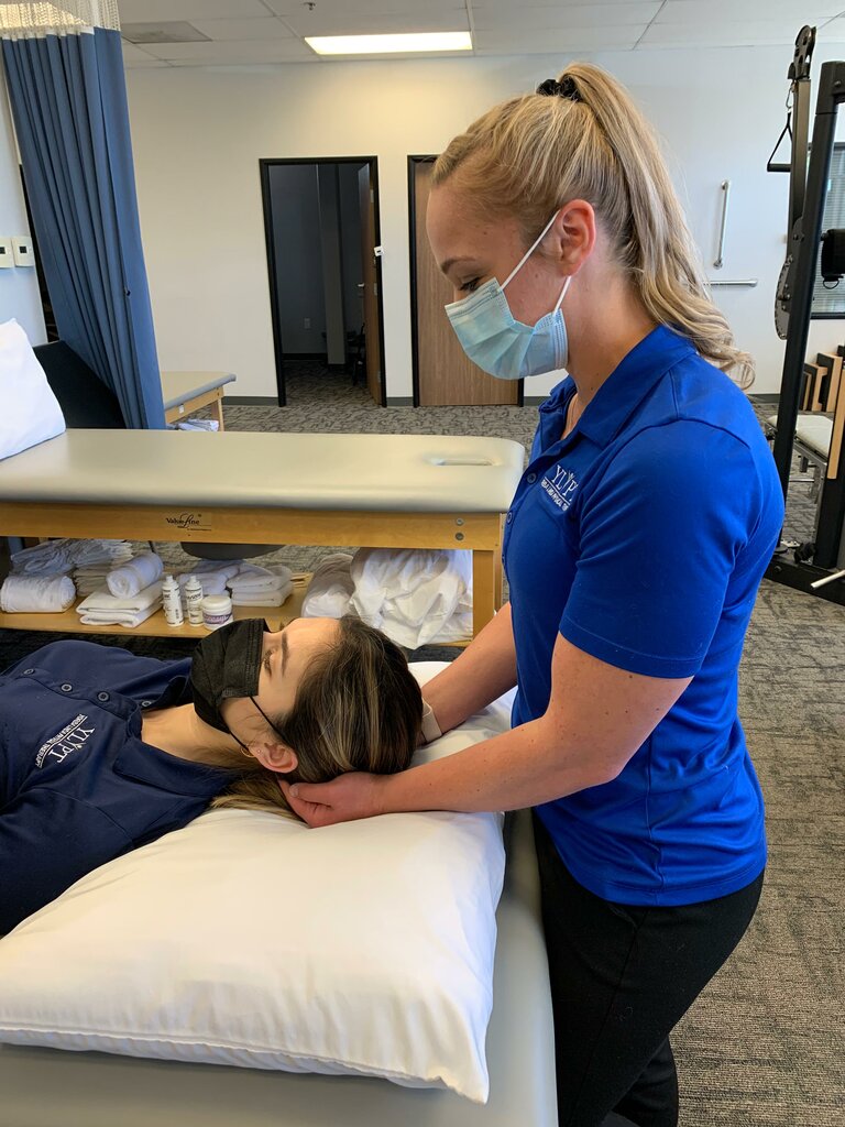 Tıp merkezleri ve klinikler Yorba Linda Physical Therapy, Kaliforniya Eyaleti, foto