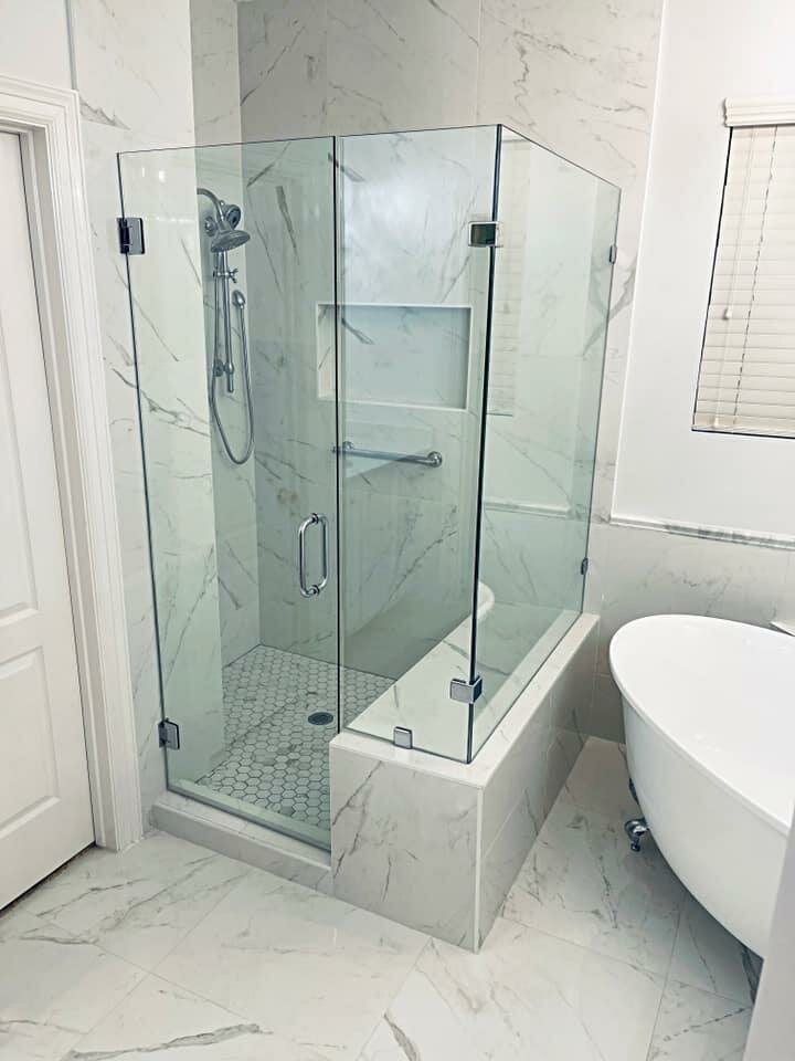 i̇nşaat malzemeleri toptan Luxe Renovation, Texas, foto