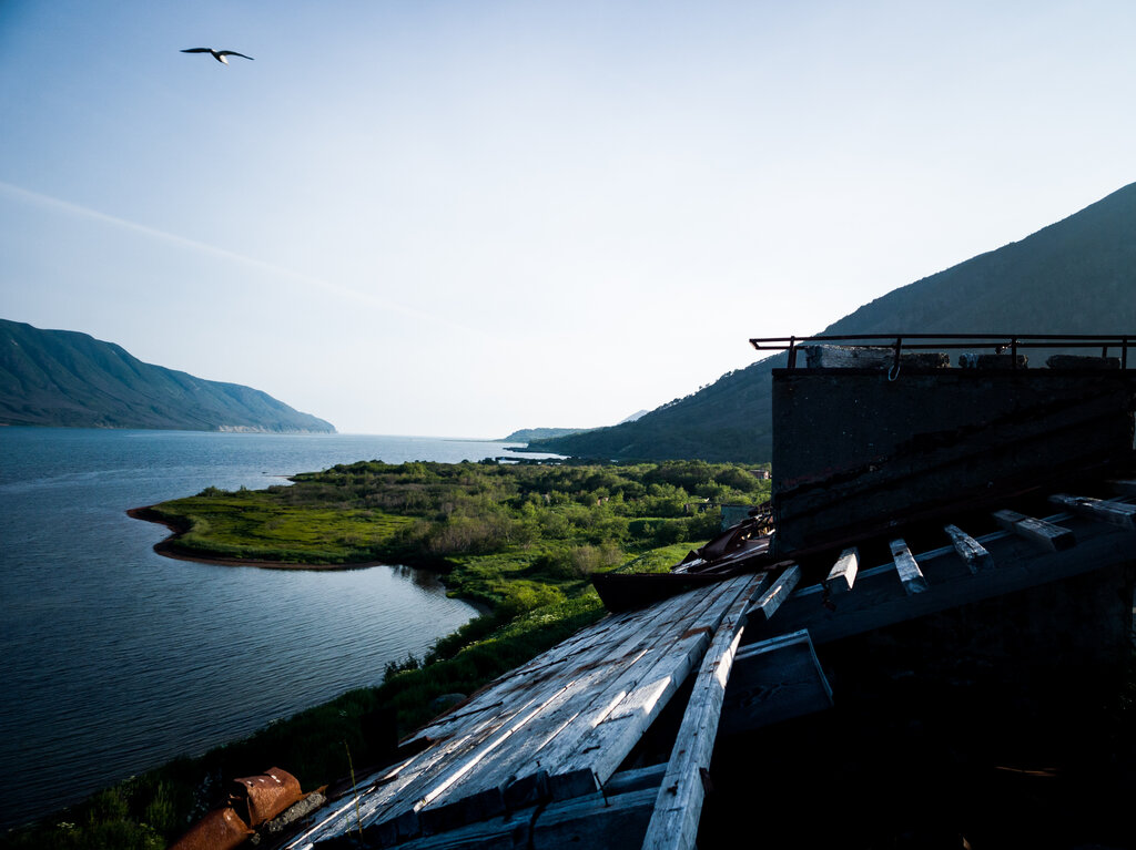 Turistik yerler Заброшенный корабль, Kamçatski krayı, foto