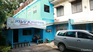 July's Haven Seaside Pension (Northern Mindanao, Camiguin, Catarman, Camiguin Volcano), otel  Camiguin'den