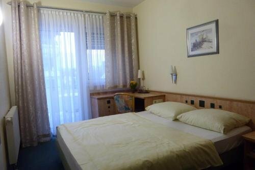 Otel Hotel Ring Park, Buchen, foto