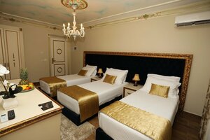 Empire Hotel (Durrës County, Durrës, Rruga Pavaryosia), otel  Dıraç'tan