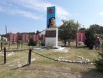 Воинам-землякам, погибшим на фронтах Великой Отечественной войны (Lesnaya ulitsa No:1Б, selo Mogoyonok), anıt, heykel  İrkutskaya oblastından