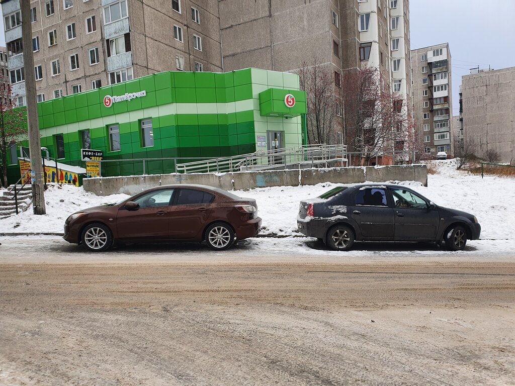 Süpermarket Pyatyorochka, Murmansk, foto