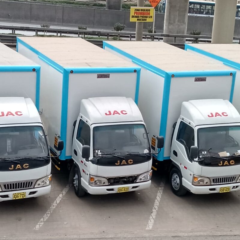 Otomobil servisi Carrocerías La Universal E. I. R. L., Lima, foto