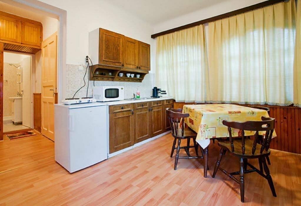 Otel Visegrad Vendeghaz-Apartman, Pest, foto