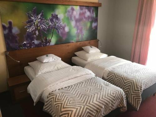 Otel Hotel Szarlota - kompleksowo na Kaszubach, Pomeranian Voyvodalığı, foto