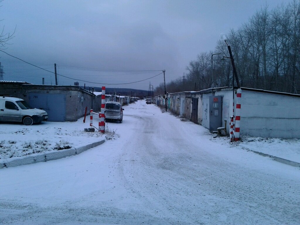 Garajlar Чайка, Nijni Tagil, foto