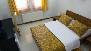 Hotel Kovaci (Sarajevo), otel  Saraybosna'dan