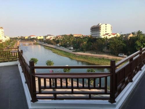 Otel Threeway Riverside Villa, Hoi An, foto