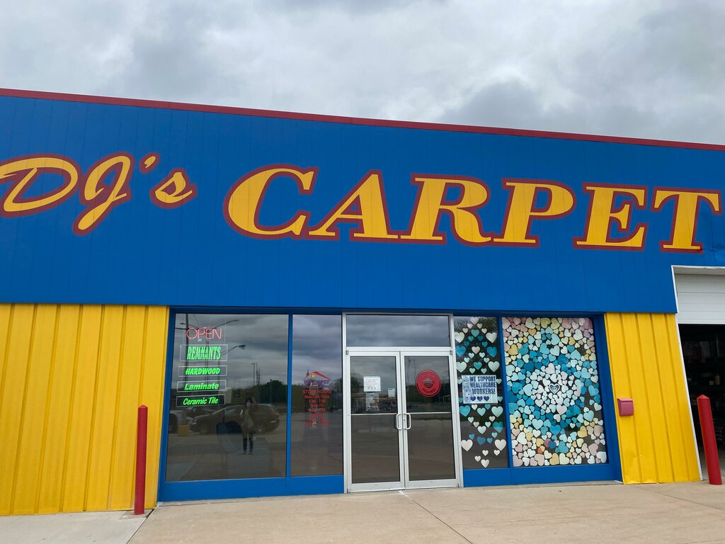 Halı mağazaları DJ's Carpet Furniture & More, İllinois, foto