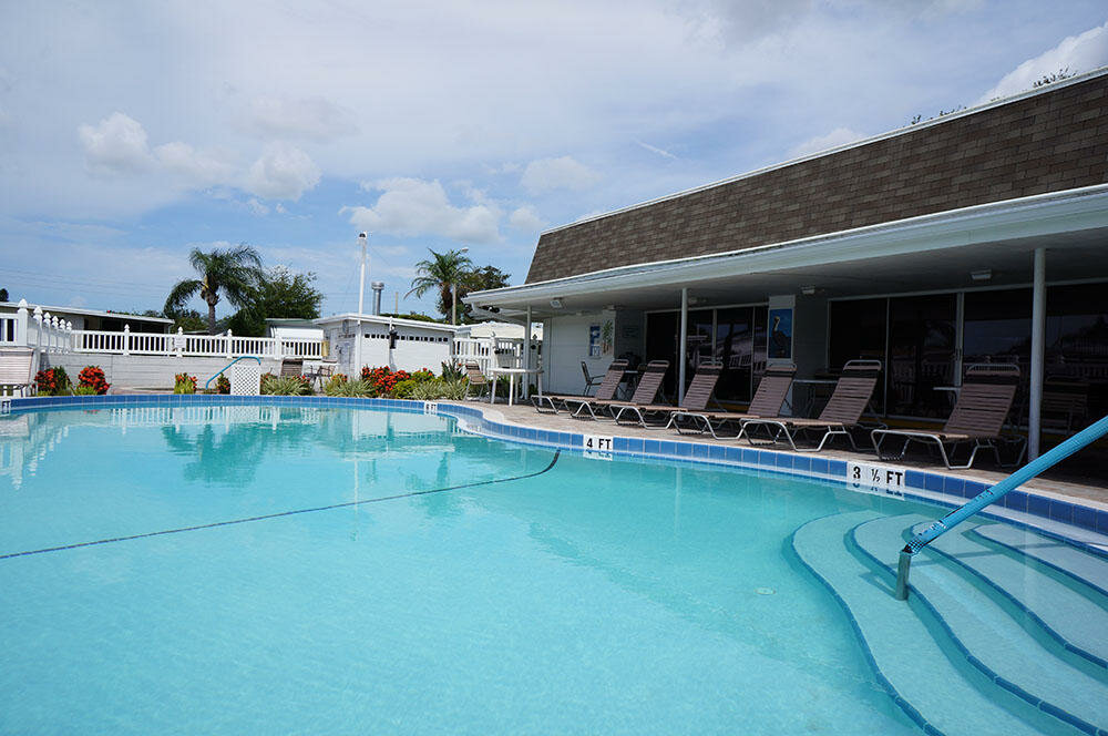 Arazi dizisi Eldorado Village, Clearwater, foto