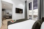 Pinzon Studios (Calle Bazán No:8, Alicante), otel  Alicante'den