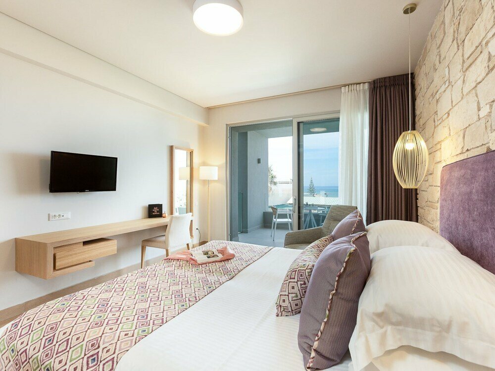 Otel Lush Villa With Heated Pool 180m to the Beach, Dünya, foto