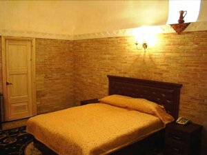 Orient Star Khiva (Oʻzbekiston, Xorazm viloyati, Xiva, Pahlavon Mahmud ko'chasi, 1), otel  Hive'den