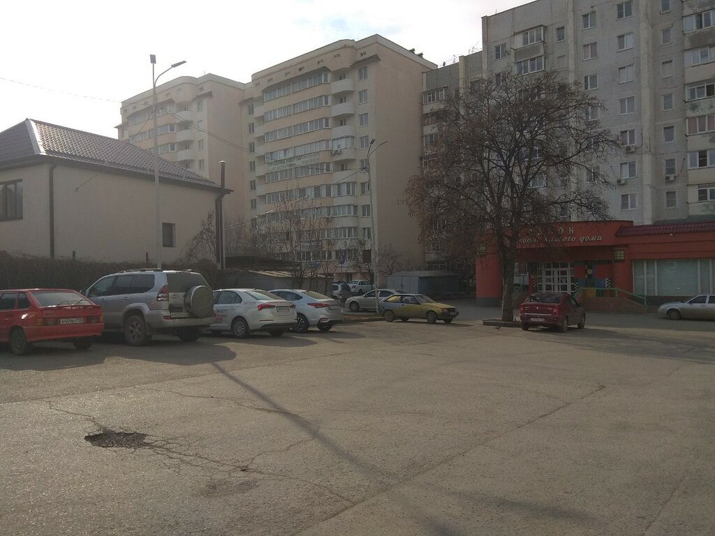 Otoparklar Car park, Kislovodsk, foto