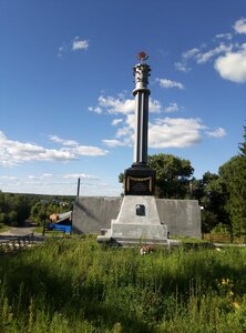 Воинам, павшим в годы Великой Отечественной войны (Vladimir Region, 17N-22), anıt, heykel  Vladimirskaya oblastından