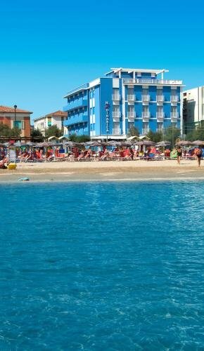 Otel Hotel Dinarica, Marche, foto