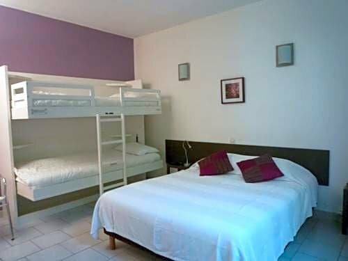 Otel Hotel Les Bellugues, , foto