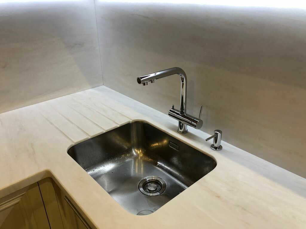 Mutfak mobilyaları Московская Студия Камня, Moskova, foto