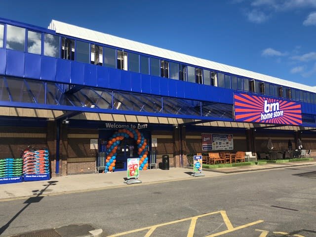 Şans oyunları B&m Home Store, Preston, foto