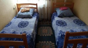 Hostel Vorskla (Kobelyaky, Vulytsya Starodniprovsʹka 55а), otel  Kobelyaki'den