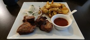 La Mama (Magistralnaya ulitsa No:40, derevnya Malakhovo), restoran  Tulskaya oblastından