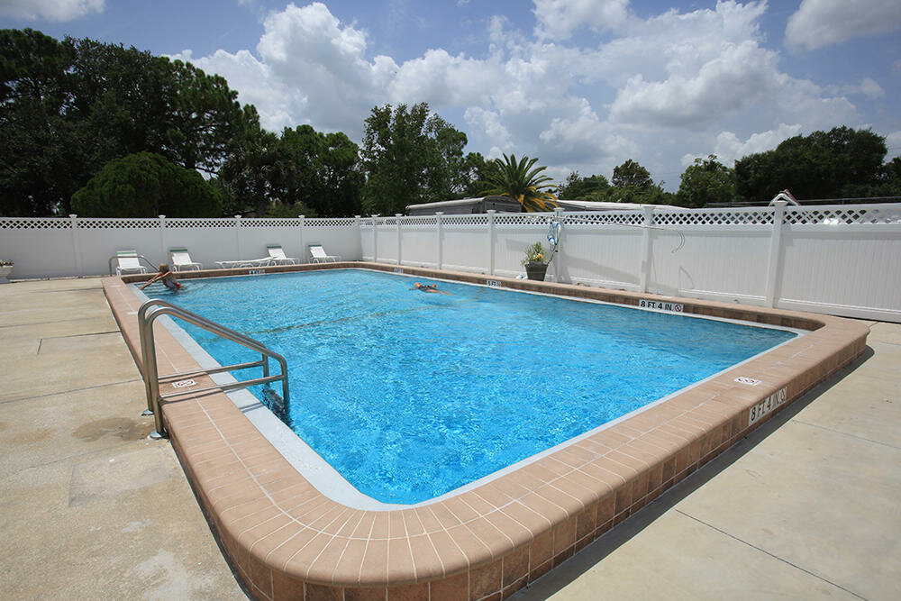 Arazi dizisi Holiday Village - Ormond Beach, Daytona beach, foto
