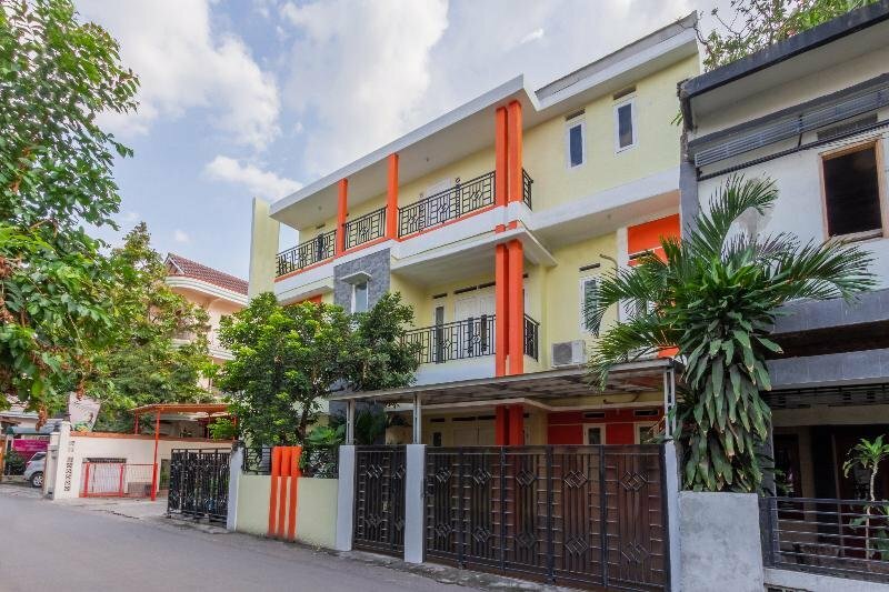 Otel Oyo 2008 Sellinas Family Residence Syariah, Dünya, foto