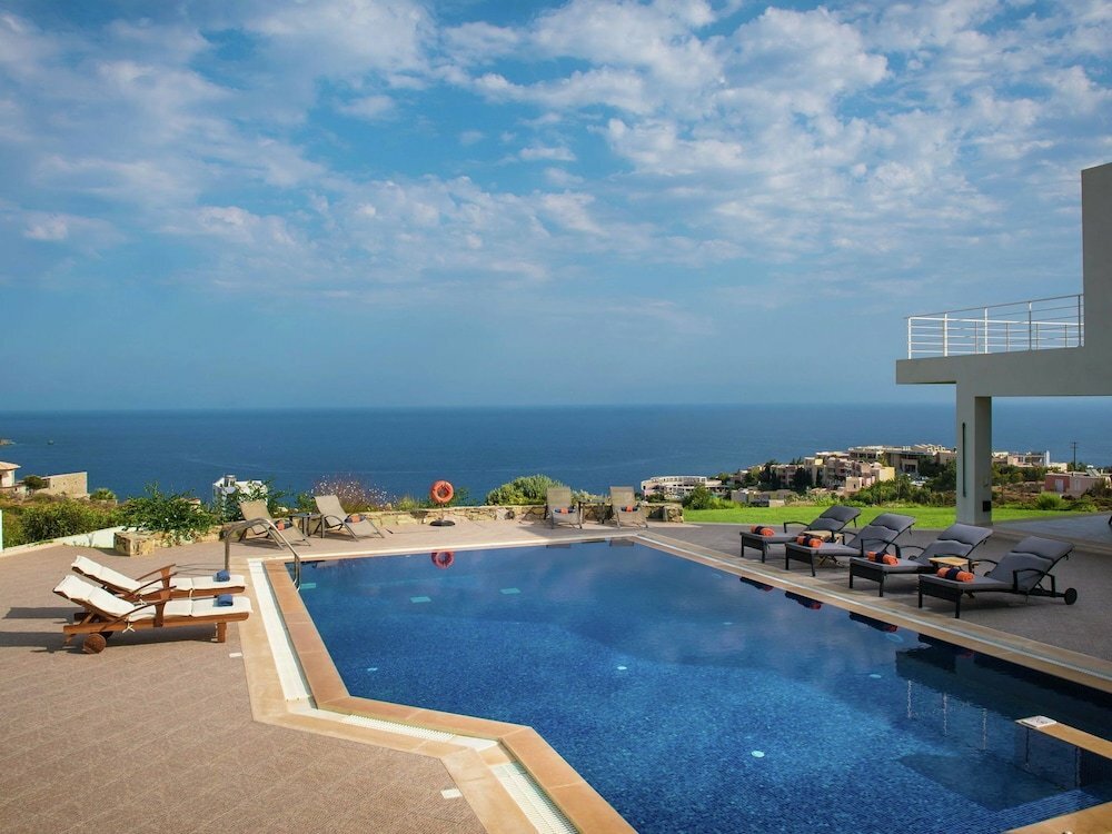 Otel Luxury Villa With 65sqm Private Pool, Girit, foto
