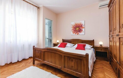 Otel Amazing Home in Duce With Wifi and 2 Bedrooms, Dünya, foto