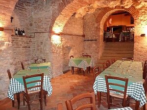 Ristorante Enoteca Godimento Divino (Tuscany, Provincia di Siena, Via della Stamperia, 1), restoran