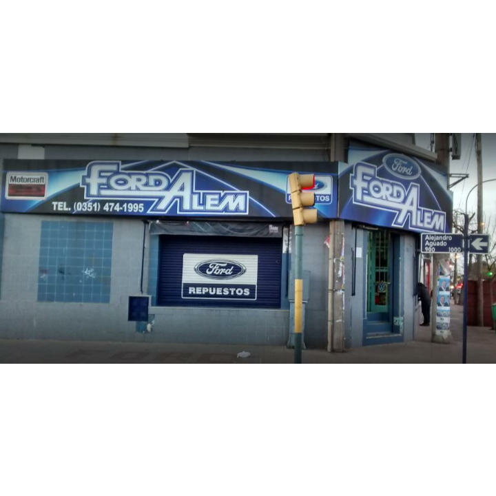 Otomobil yedek parçaları Ford Alem, Cordoba, foto