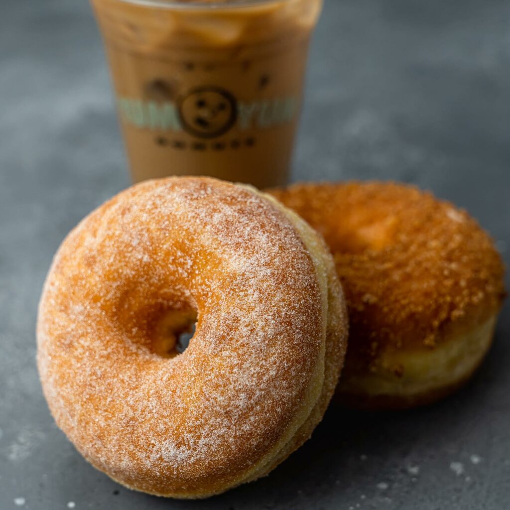 Restoran Yum Yum Donut, Glendale, foto
