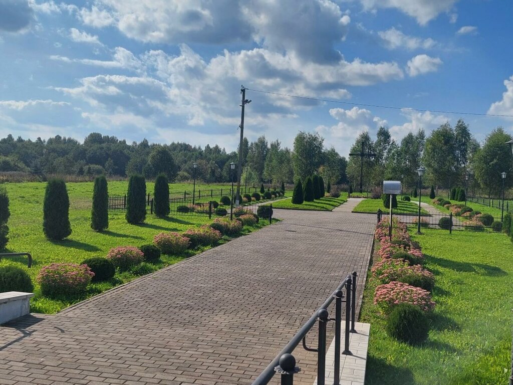 Anıt, heykel Мемориал памяти уничтоженных жителей Росицы, Vitebskaya oblastı, foto