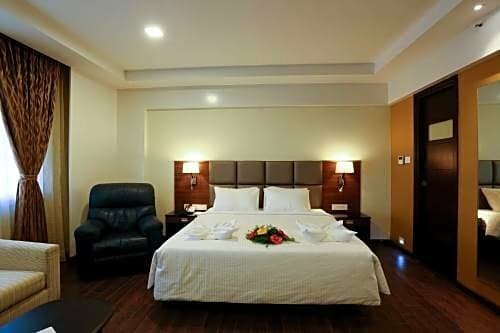 Otel Hotel Seetharam Select, Koyamutthur, foto