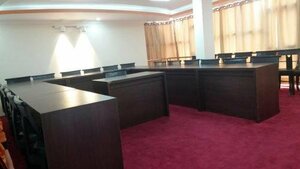 Hotel Murchunga International (H8 Koshi Highway), otel