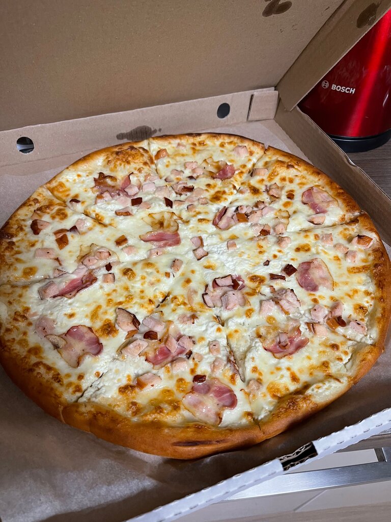 Pizzacılar Lion Pizza, Sredneuralsk, foto