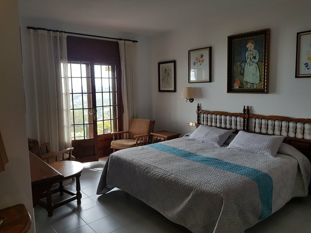 Otel Hostal Sa Barraca, Katalonya, foto