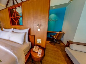 Varu by Atmosphere (Kaafu atoll, Madivaru island), otel