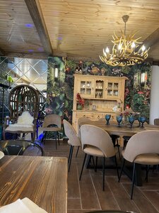 River House (No:762, Dimitrovgrad), kafe  Dmitrovgrad'dan