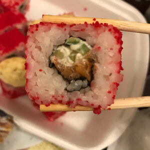 SushiManiya (Sakmarskaya ulitsa No:1, posyolok Lenina), pizzacılar  Orenburgskaya oblastından