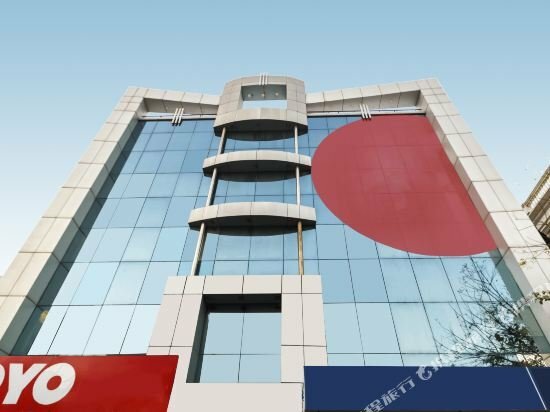 Otel Oyo Flagship 321 Vastrapur Ahmedabad, Ahmadabad, foto