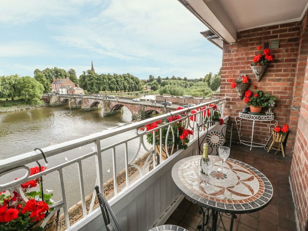 Otel Dee Heights Penthouse, İngiltere, foto