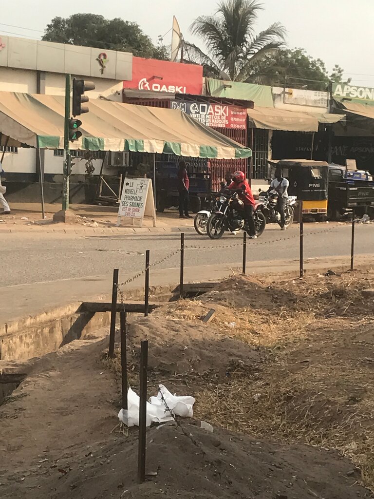 ATM'ler Qaski, Bouake, foto