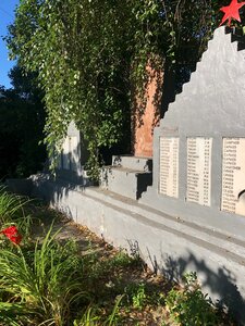 Обелиск воинам-землякам, погибшим в годы Великой Отечественной войны (Republic of Mordovia, Kovylkinskiy rayon, Kazyonno-Maydanskoye selskoye poseleniye, selo Ryskino), anıt, heykel  Mordovya'dan