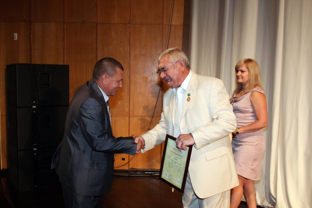 Avukatlar Advokat A.N Naumov, Gelencik, foto