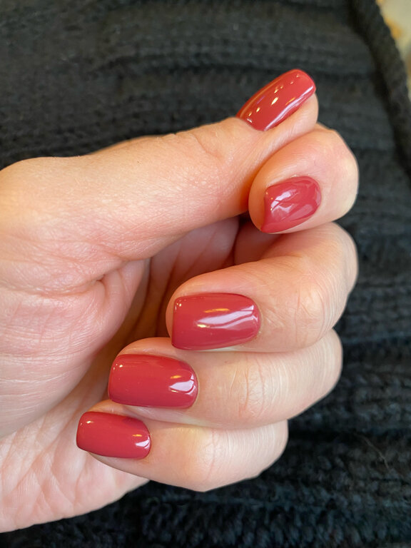 Manikür-pedikür Mishka Nails, Moskova, foto