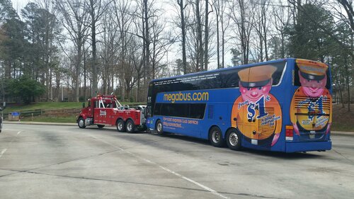 Kamyon ve ağır vasıta satış ve servis firmaları Fred's Towing & Transport, Kuzey Carolina Eyaleti, foto